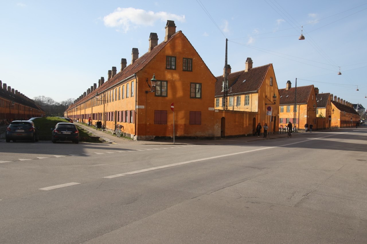 Yellow houses of Nyboder – FrejaTravels