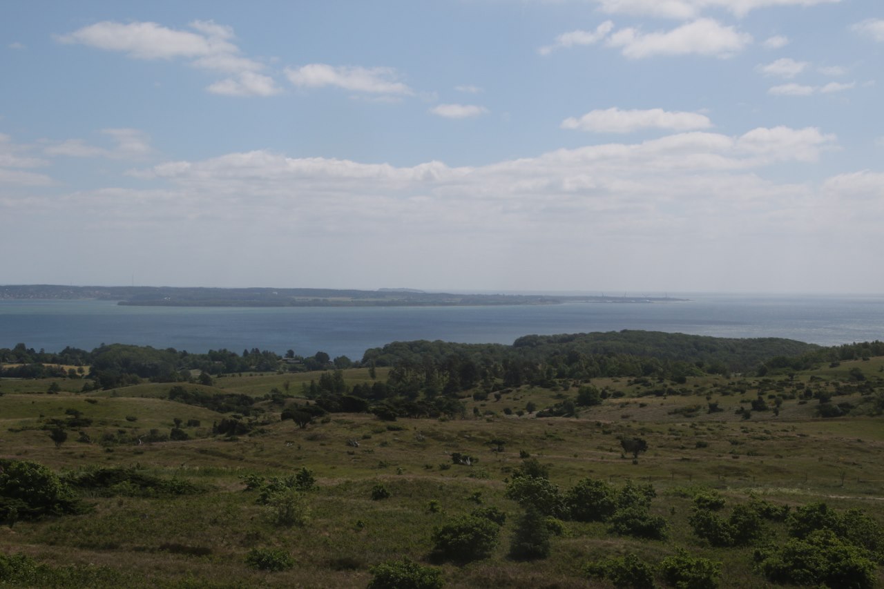 The three old graves – FrejaTravels